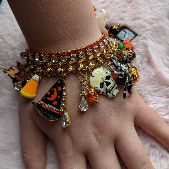 Lunch At The Ritz | Jewelry | Rare Lunch At The Ritz 3 Chain Charm ...